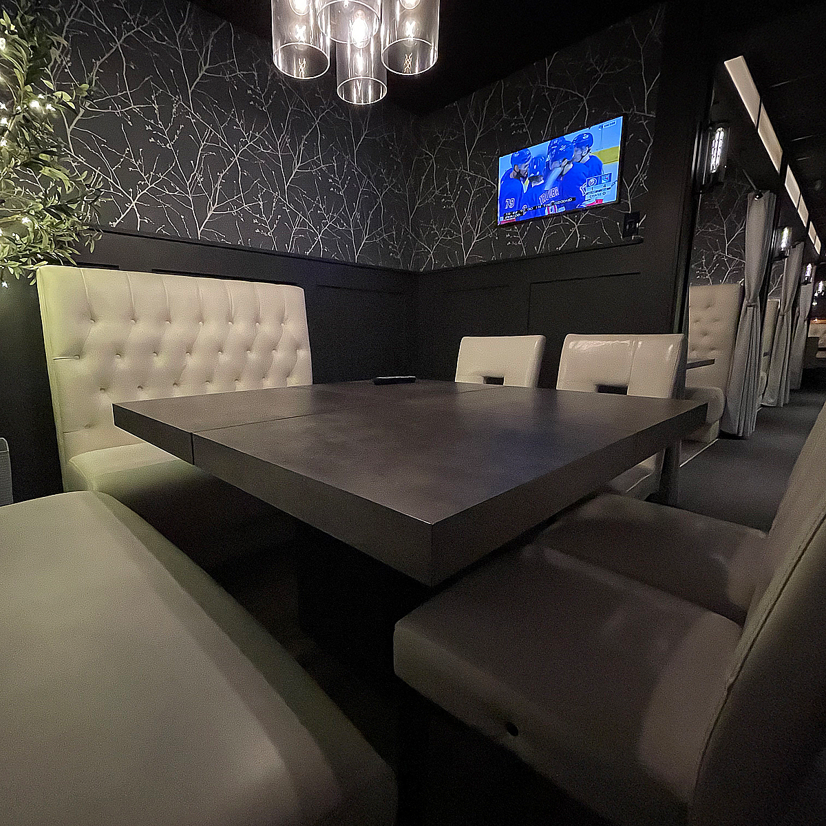 Reservations | The Shaker & Vine